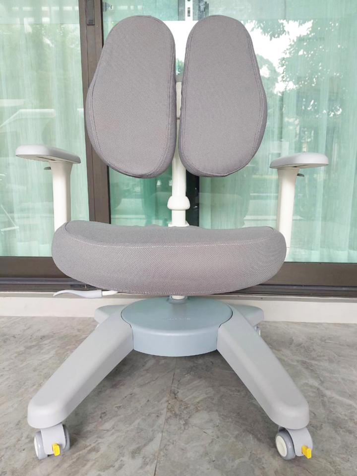 Review desk and chair – Hergo.co.th